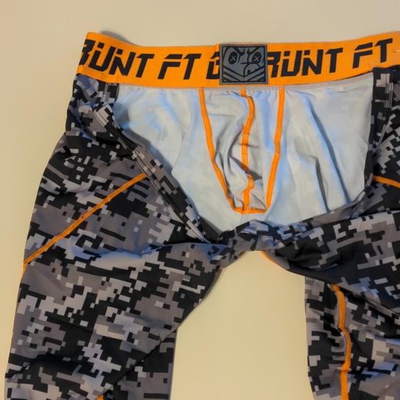Fort Troff | Underwear & Socks | Ft Troff 34 Leggings Open In The Back ...